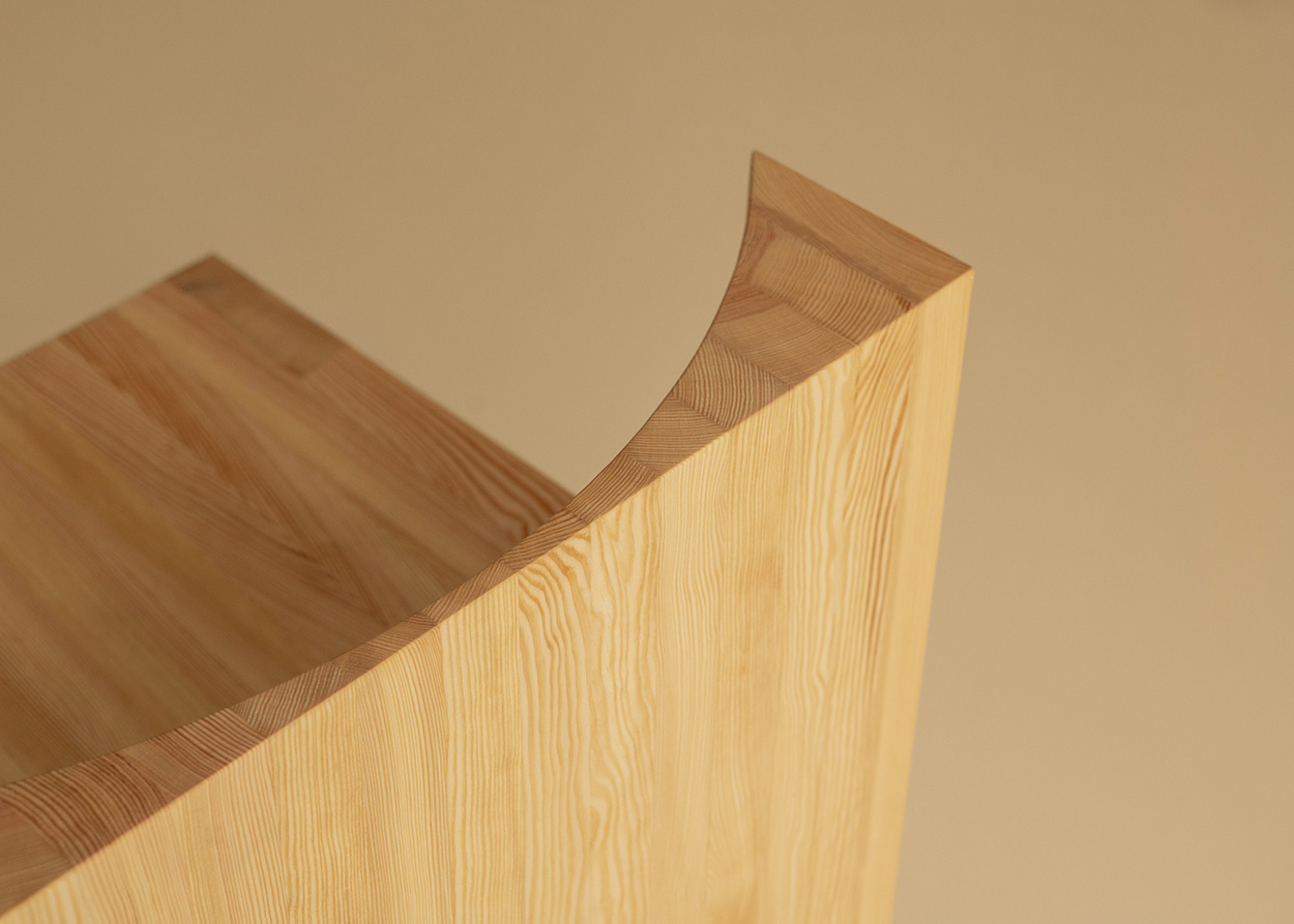 The Lounge Chair by Max Lamb for Vaarnii | Contemporary Design News